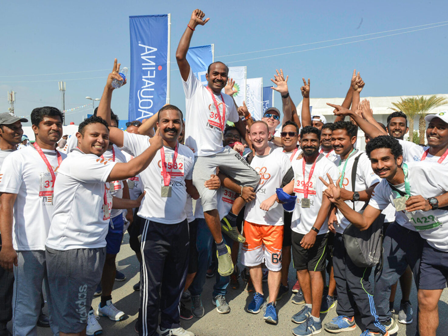 Sultanía de Omán: Newrest Wacasco participó en el Maratón de Muscat ...
