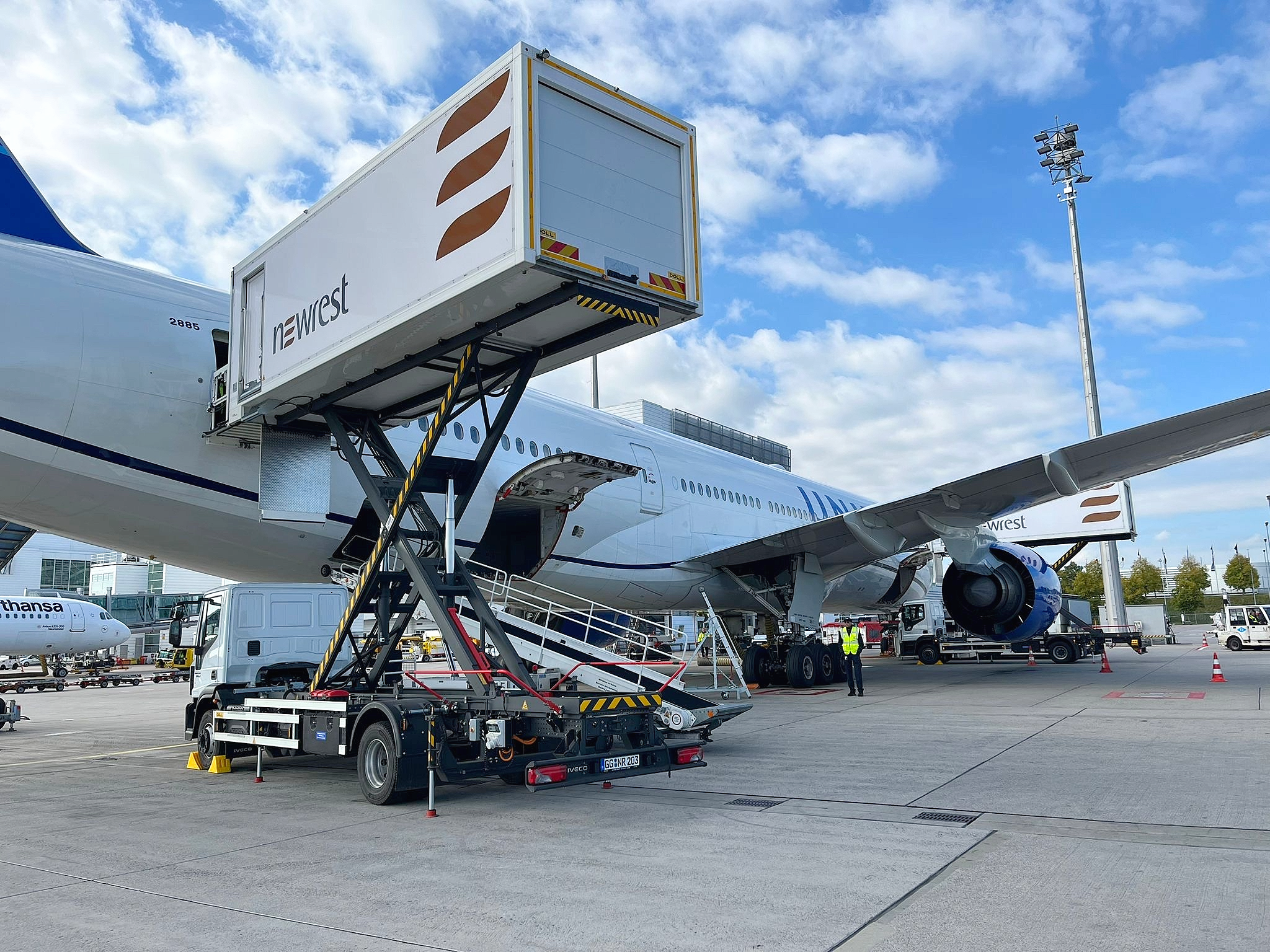 Newrest continues its expansion in Germany with new inflight catering ...